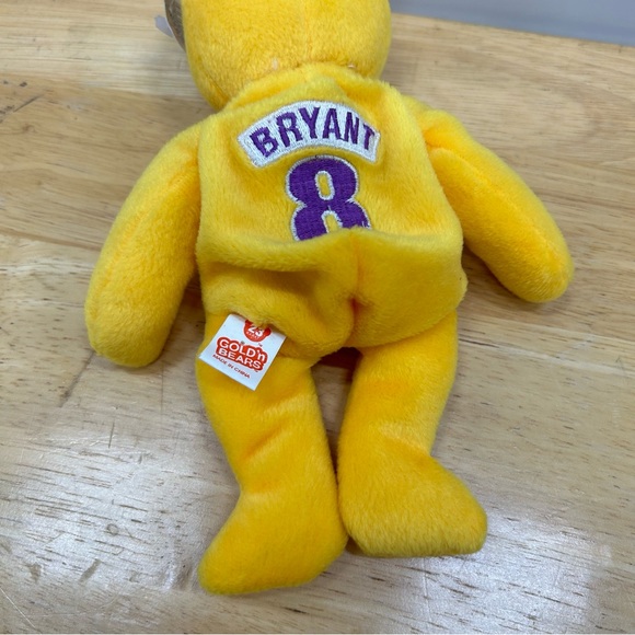 NBA | Toys | Kobe Bryant Los Angeles Lakers 8 23 Karat Goldn Bear ...